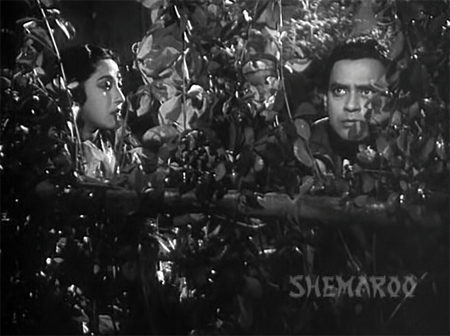 Apradhi Kaun (1957) | MemsaabStory